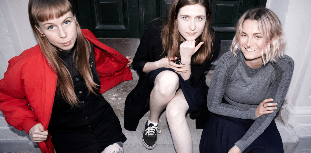 Apeiron Crew - Groove Podcast 85