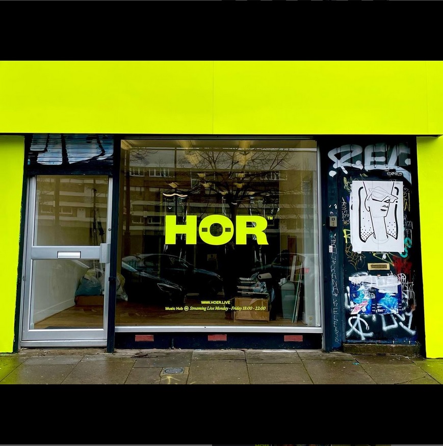 HÖR: Pop-up-Studio in London eröffnet