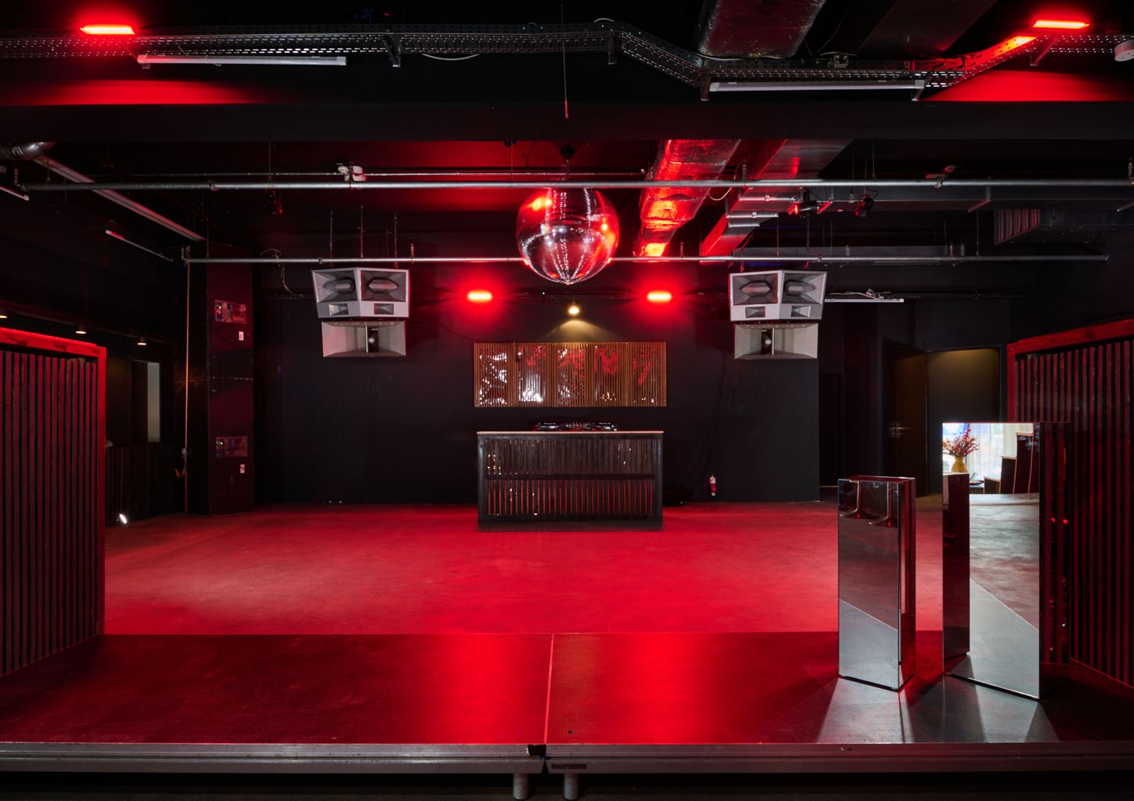 GROOVE ON FUNDRAISER #2: Feiert mit uns im Coco Boule!